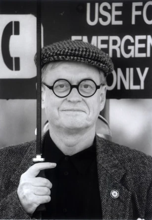 David McFadden | Penny's poetry pages Wiki | Fandom