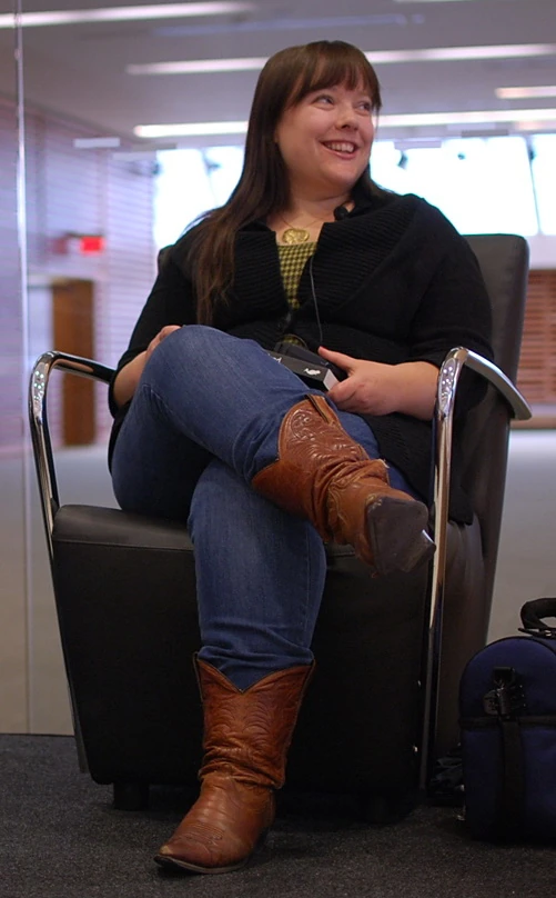 Zoe Whittall | Penny's poetry pages Wiki | Fandom