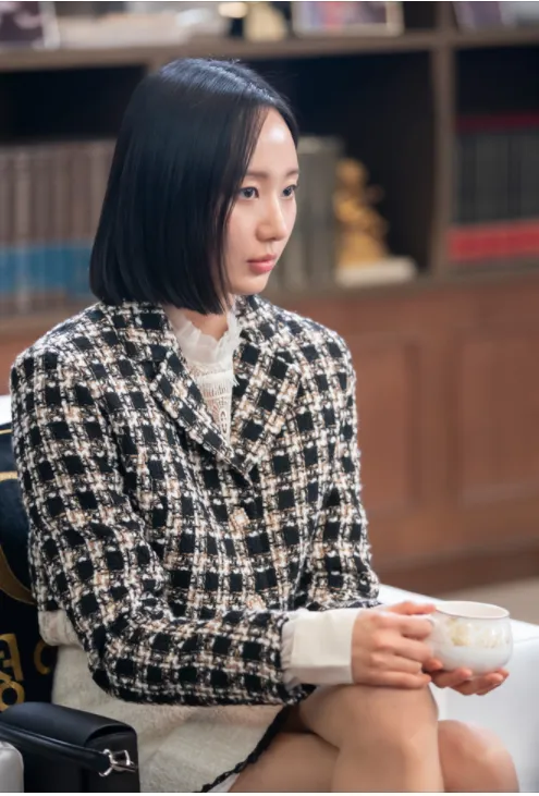 Cheon Seo-young | Penthousefanfic Wiki | Fandom