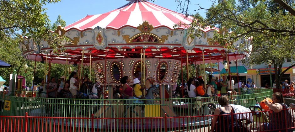 Character Carrousel | Peppa Pig World (Cedar Fair Parks) Wikia | Fandom