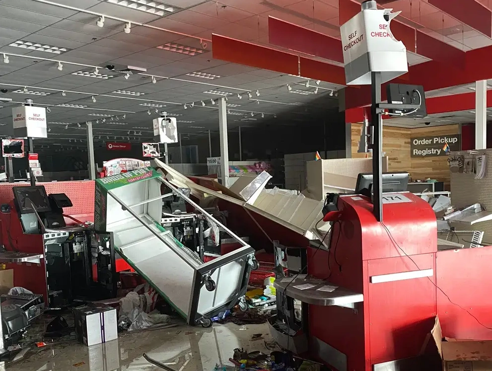 The incident outside Target | Chronicles of Acbene Wiki | Fandom