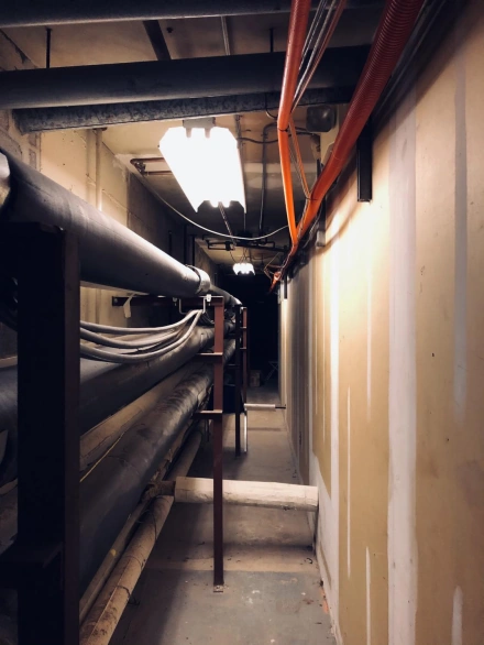Level 2 - Tight Pipes | Perpetual Liminality Wiki | Fandom