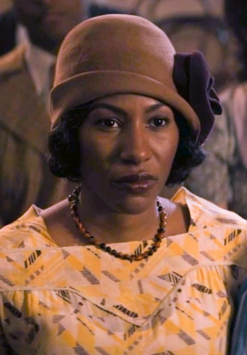 Clara Drake | Perry Mason Wiki | Fandom