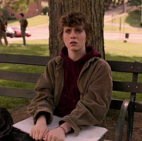 Sydney Novak | Personajes random Wiki | Fandom