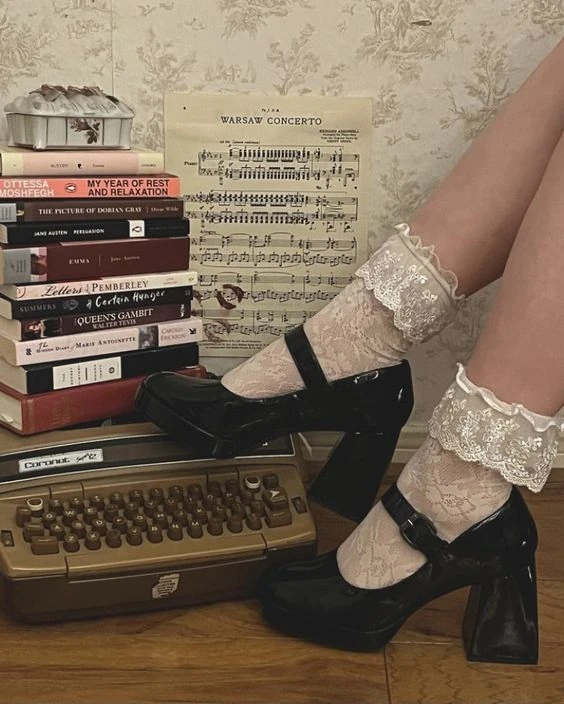 Coquette Academia | Personal Aesthetics Wiki | Fandom