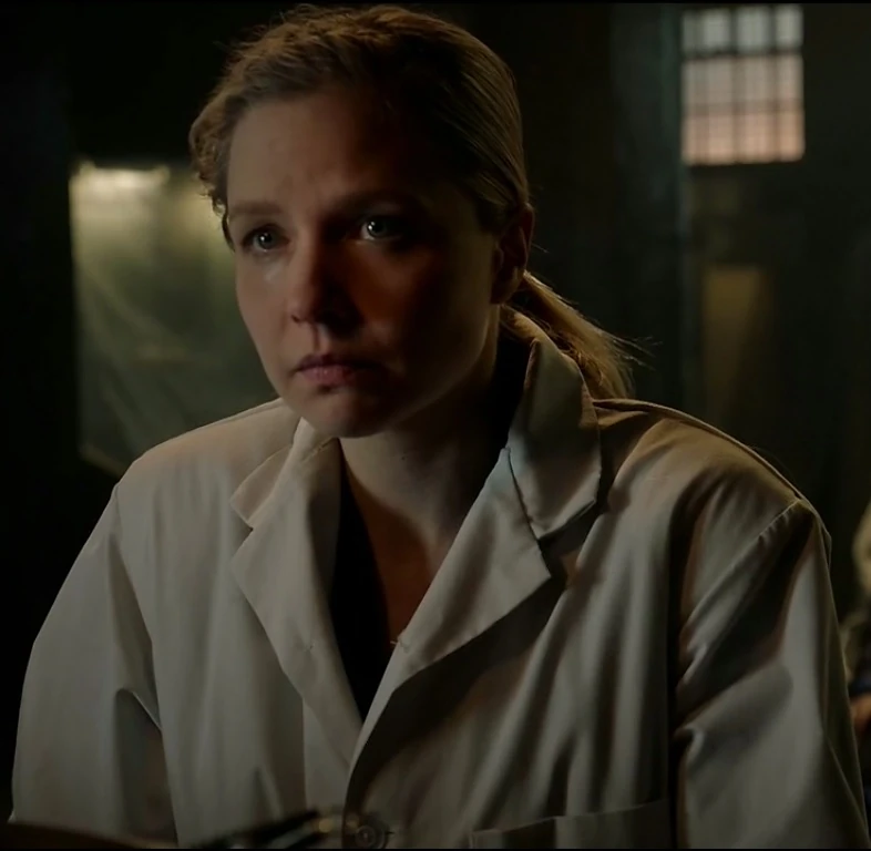 Lisa Burnel | Phoenix Fall: Division Fan-Fiction Universe Wiki | Fandom