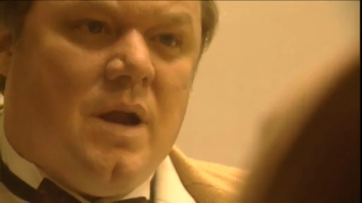Den Perry | Phoenix Nights Wiki | Fandom