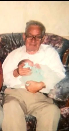 Robert E. Sharp | KidBehindACamera Wiki | Fandom