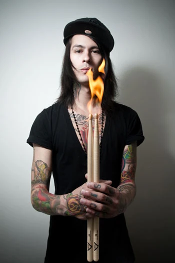 Mike Fuentes | Wiki Pierce the Veil | Fandom