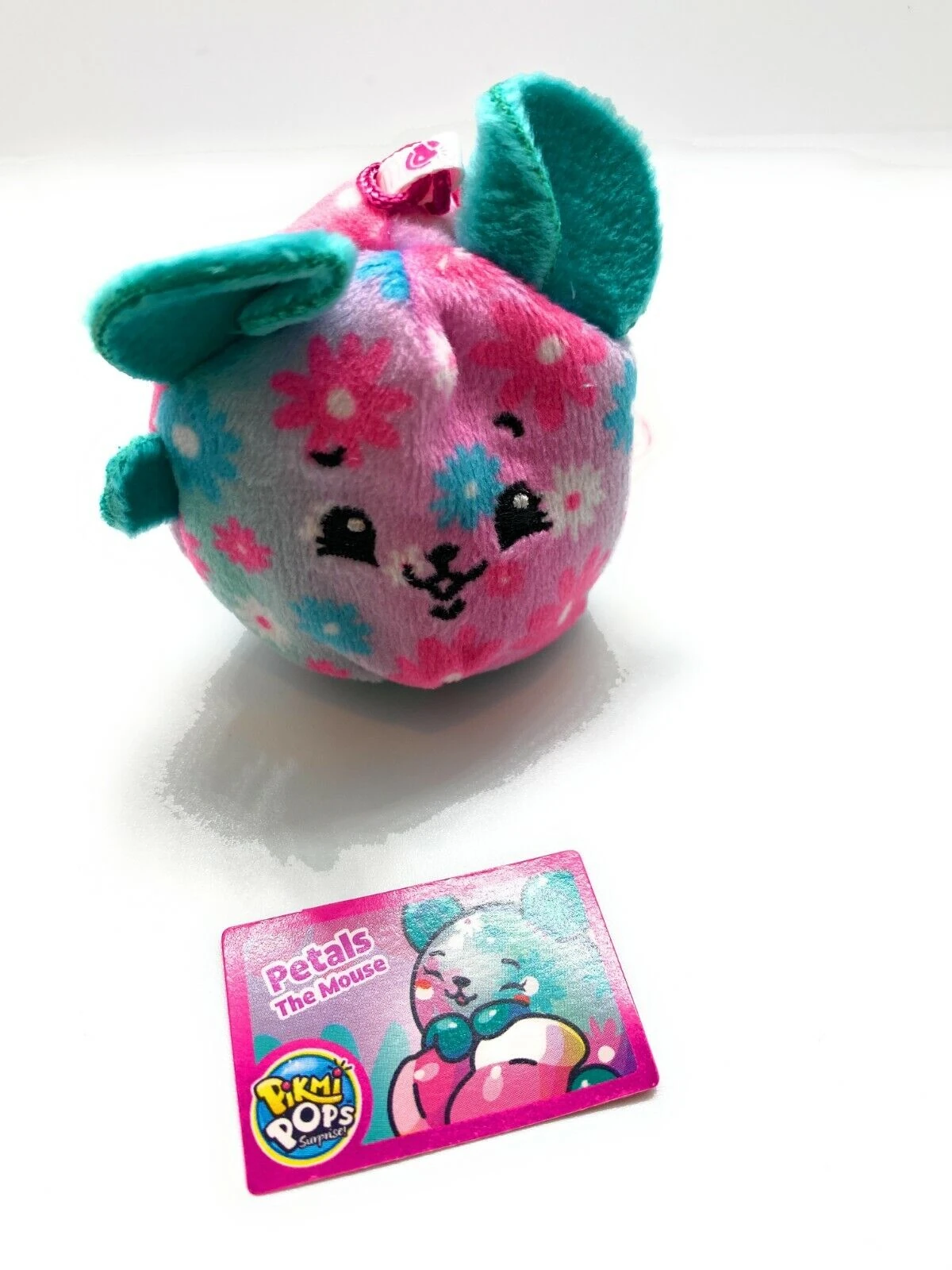 Petals the Mouse | Pikmi Pops Wiki | Fandom