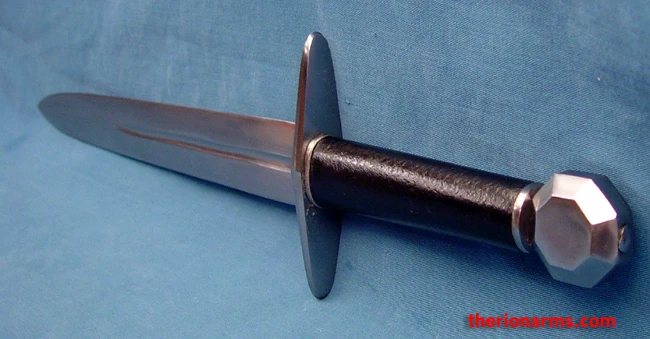 Dagger | Pillars of the Earth Wiki | Fandom