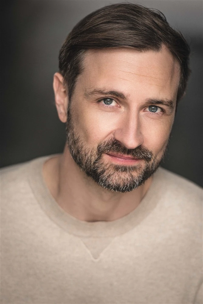 Alex Skarbek | Pinewood Studios Wiki | Fandom