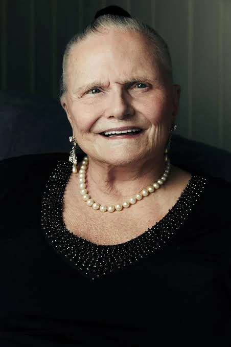Valerie Perrine | Pinewood Studios Wiki | Fandom