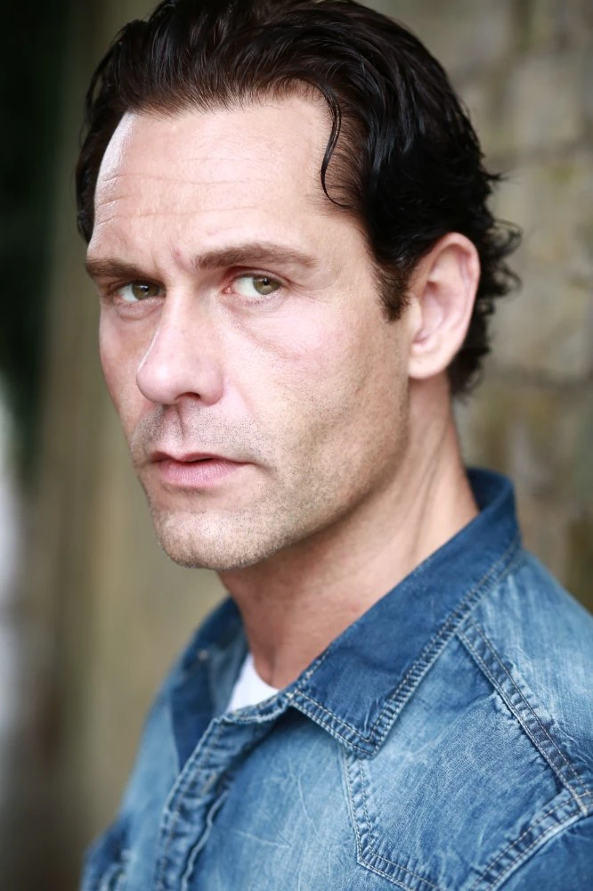 Jd Roth-round | Pinewood Studios Wiki | Fandom
