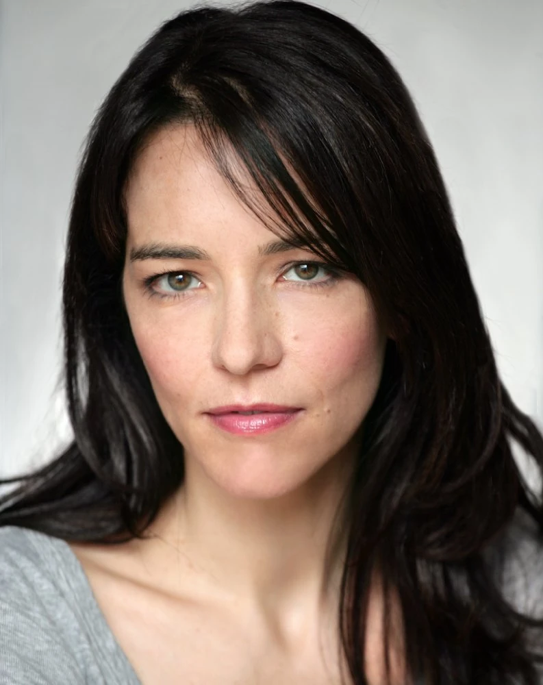Elizabeth Healey | Pinewood Studios Wiki | Fandom