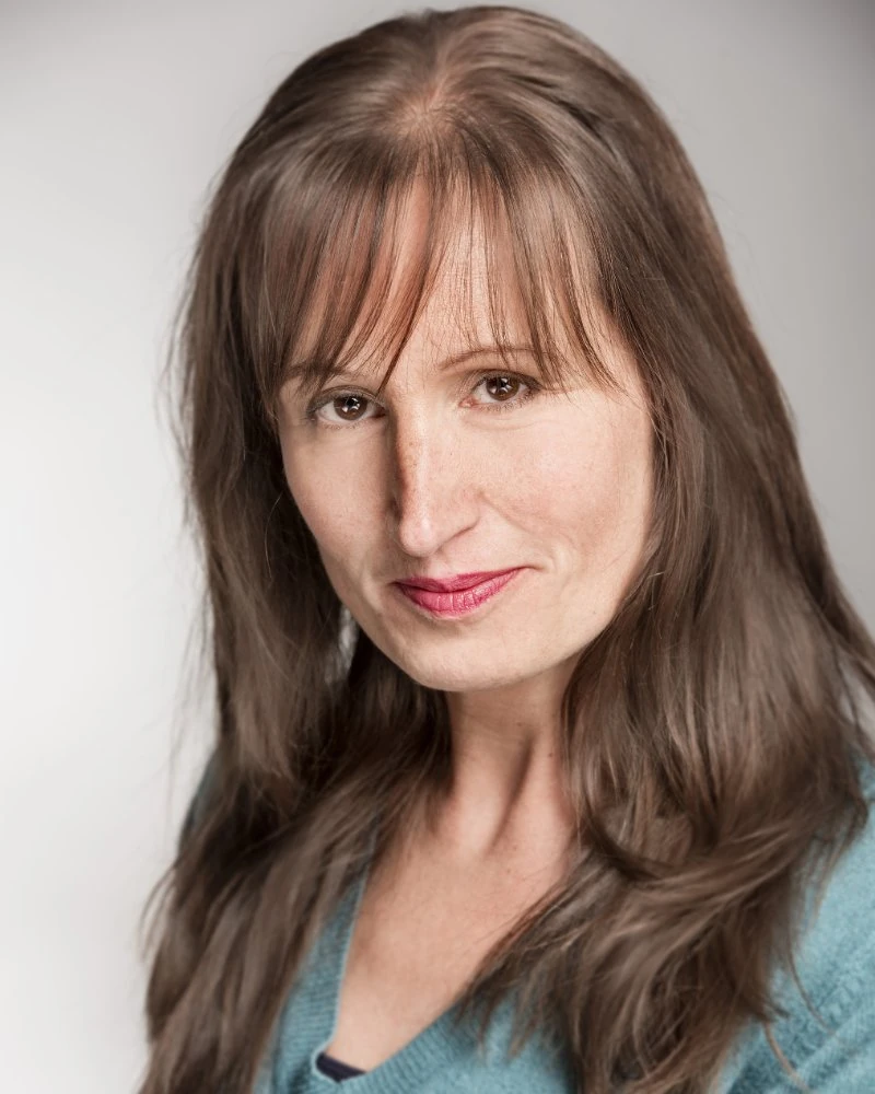 Sian Francis | Pinewood Studios Wiki | Fandom