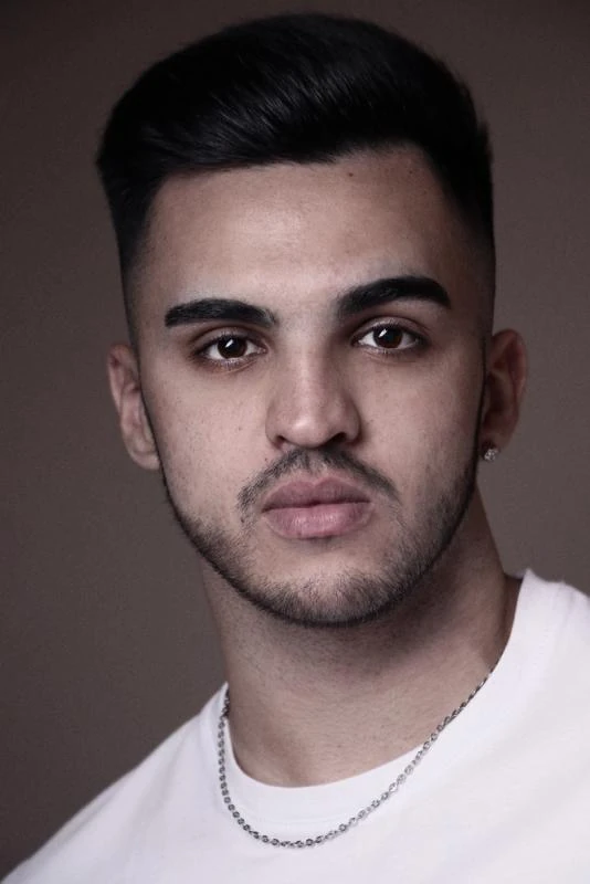 Aaron Mistry | Pinewood Studios Wiki | Fandom