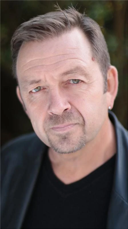 Steve Brunton | Pinewood Studios Wiki | Fandom