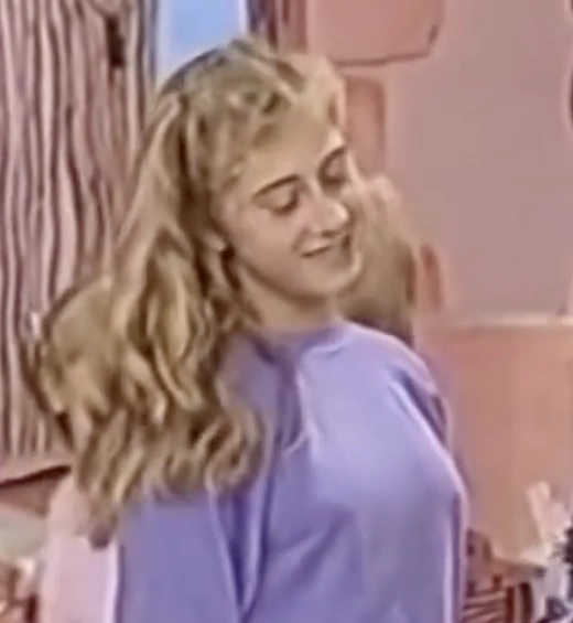 Deborah Tullick | Pink Windmill Kids Wiki | Fandom