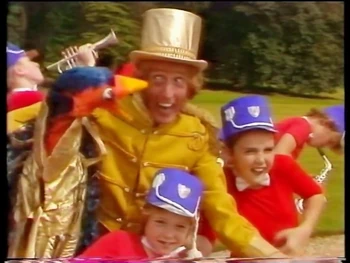 Parade Medley | Pink Windmill Kids Wiki | Fandom