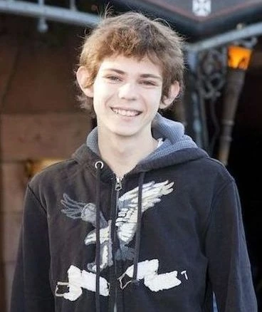 Robbie Kay | Pirates of the Caribbean Wiki | Fandom