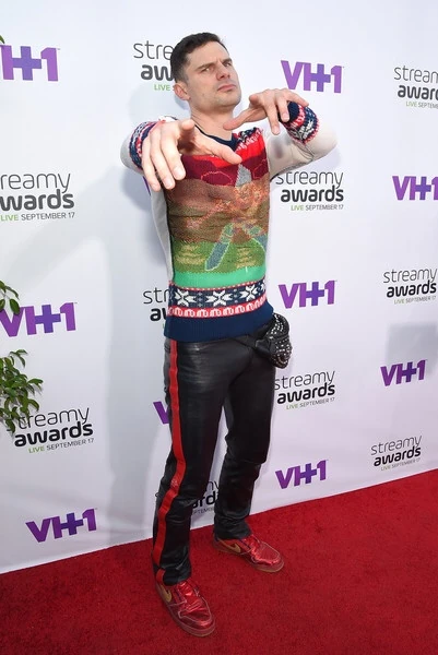 Flula Borg | Pitch Perfect Wiki | Fandom