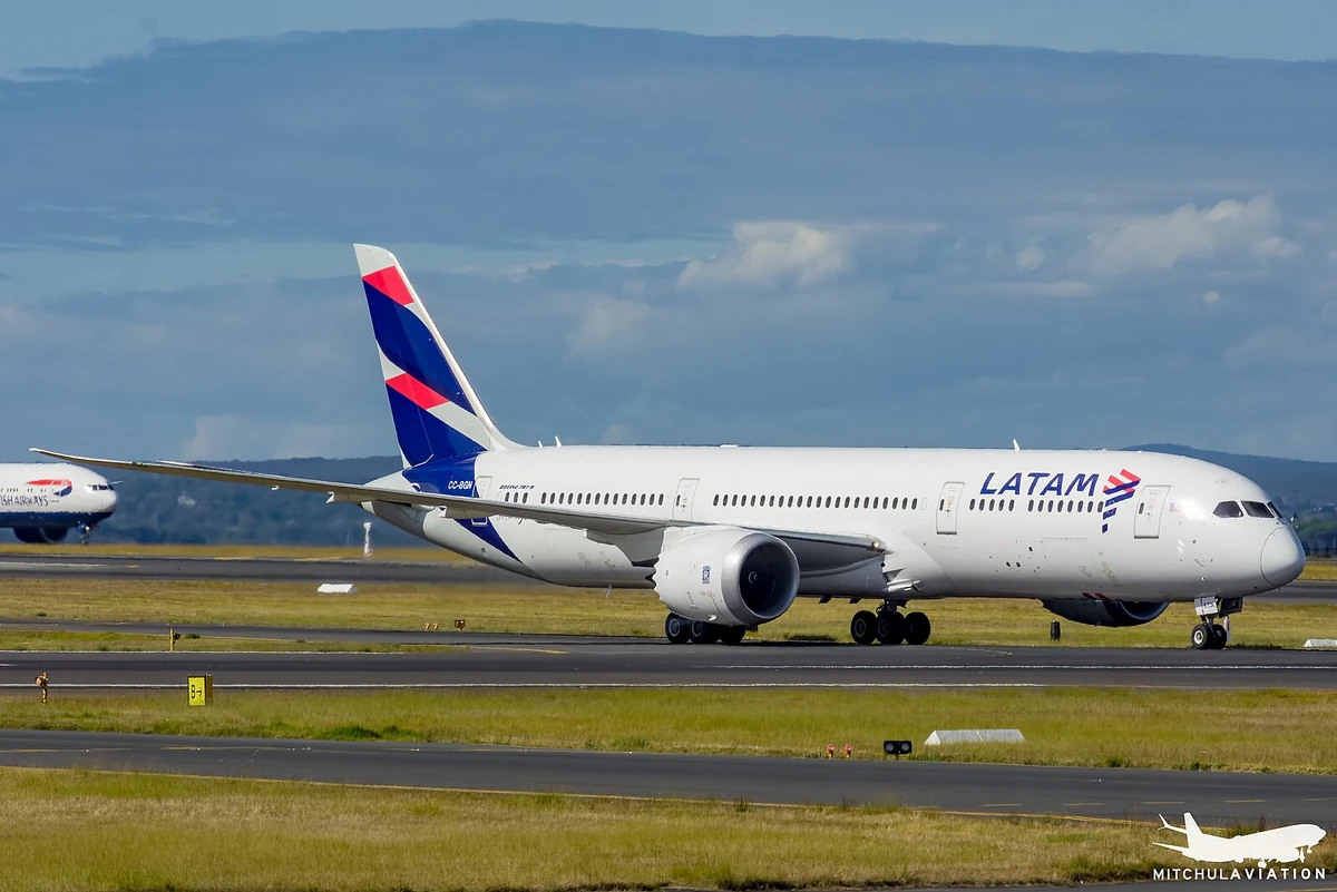LATAM Airlines Flight 800 | Plane Crash Wiki | Fandom