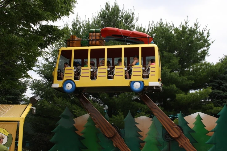 Camp Bus (DP) | Planet&Camp Snoopy Wiki | Fandom