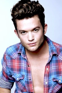 Chris Trousdale | Play Wiki | Fandom