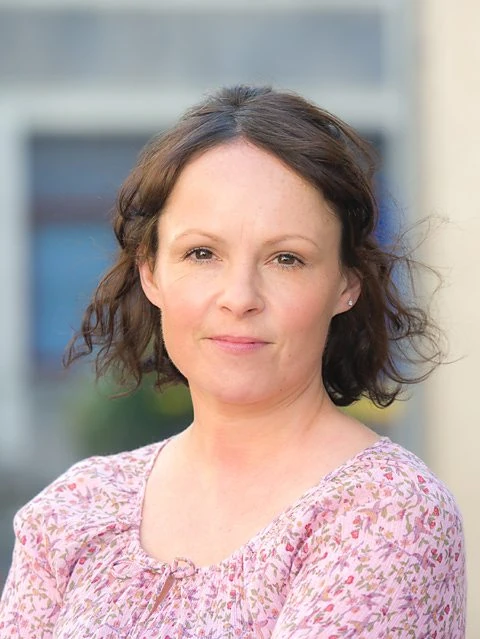 Cadno Richards | Wici Pobol y Cwm | Fandom