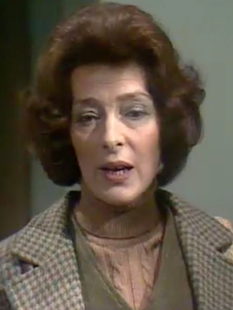 Laura Lewis | Wici Pobol y Cwm | Fandom