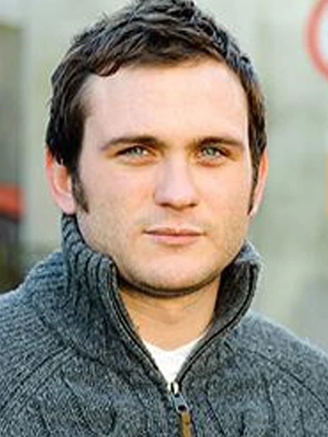 Scott Lewis | Wici Pobol y Cwm | Fandom