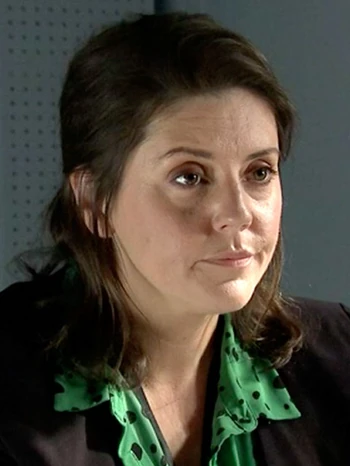 Delyth Fielding | Wici Pobol y Cwm | Fandom