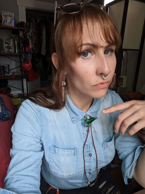 Caroline Thompson | Podcast Like It's 1999 Wiki | Fandom