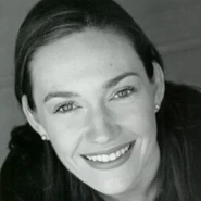 Sarah Lowe | Podcasts Wiki | Fandom