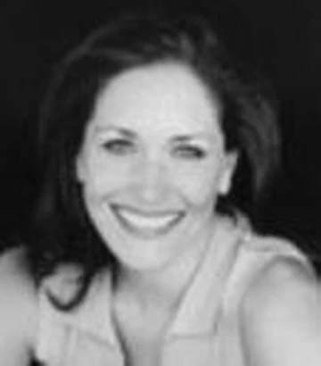 Kerry Williams As Flora