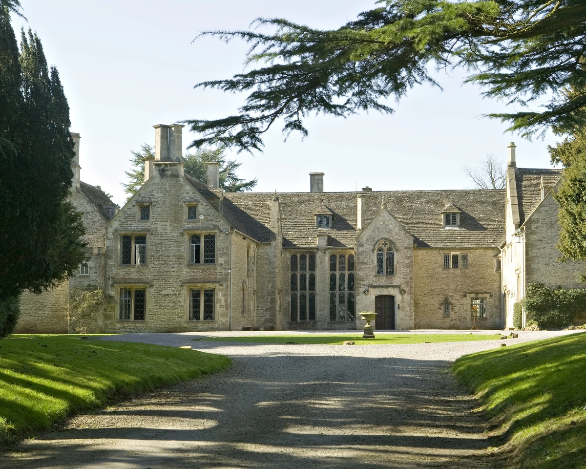 Trenwith House | Poldark Wiki | Fandom
