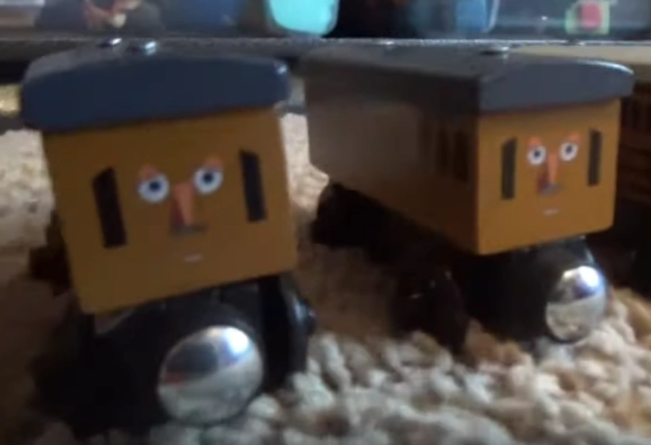 Annie & Clarabel | Popular Paxton Wiki | Fandom