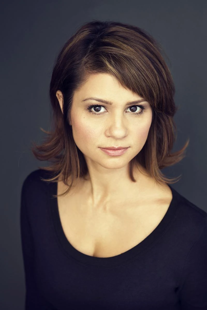 Lily Esposito | The Popular Wiki | Fandom