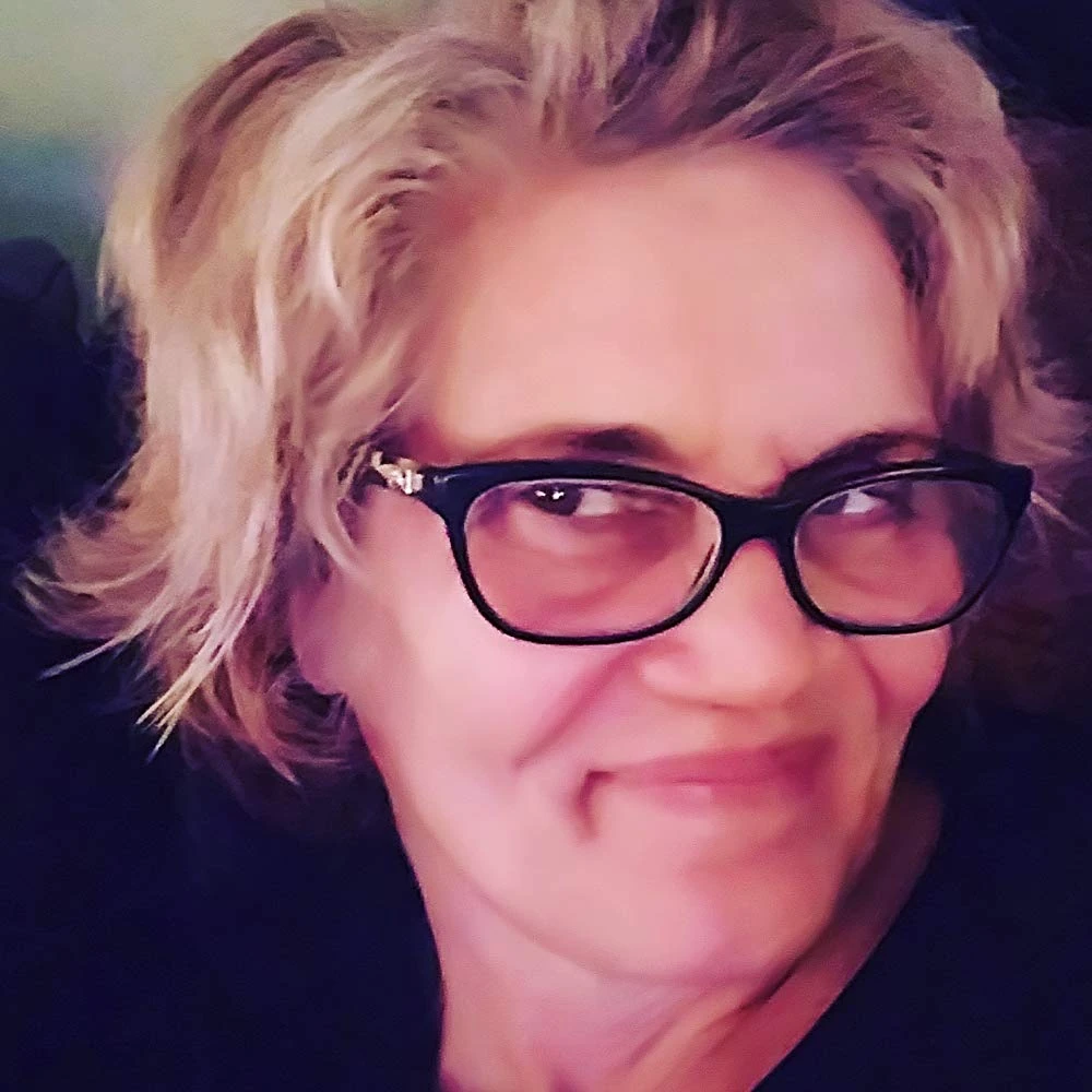 Annie Pisapia | Pose Wiki | Fandom