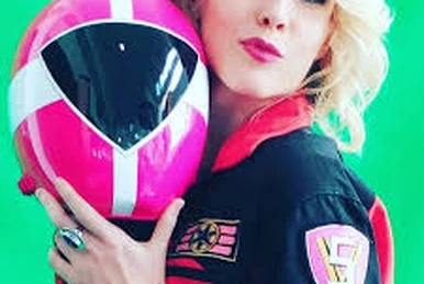 Emma Goodall Agus Poll Na Traí Emma Goodall, Pink Super Megaforce