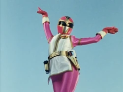 Pink Dairanger Zord