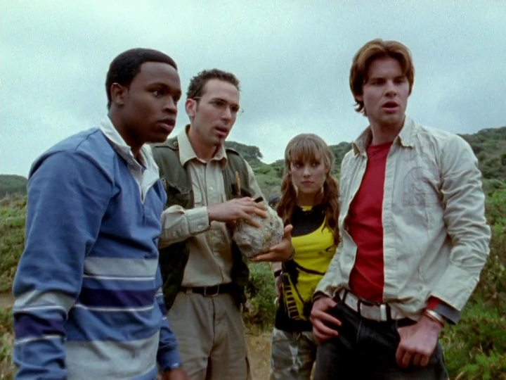 Pod powierzchnią | Power Rangers | Fandom