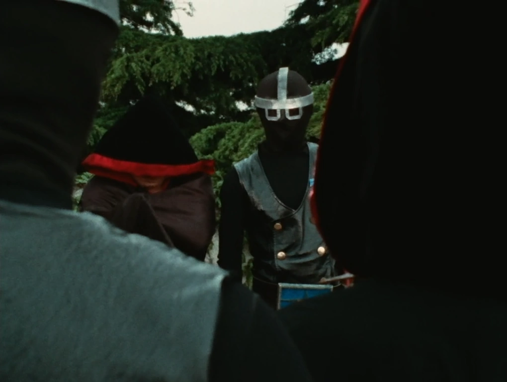 Ep. 9: Blue Shadow, Variblune Secret Strategy | RangerWiki | Fandom