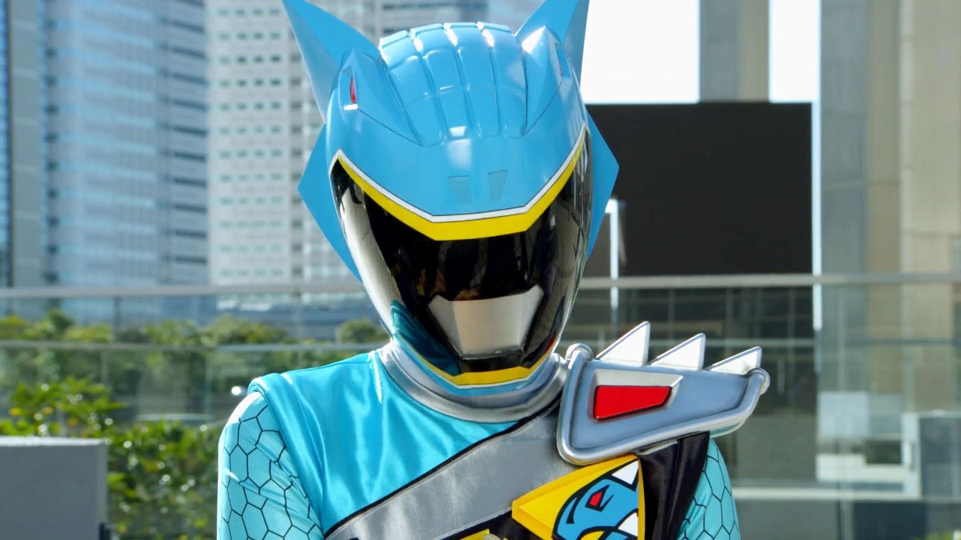 Kyoryu Cyan Henshin