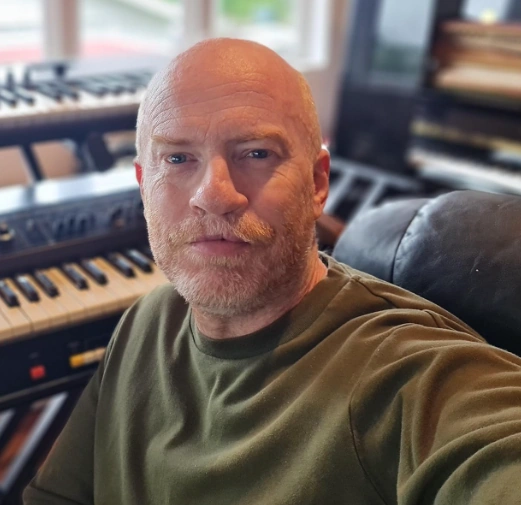 Jason Smith (Dino Fury) | RangerWiki | Fandom