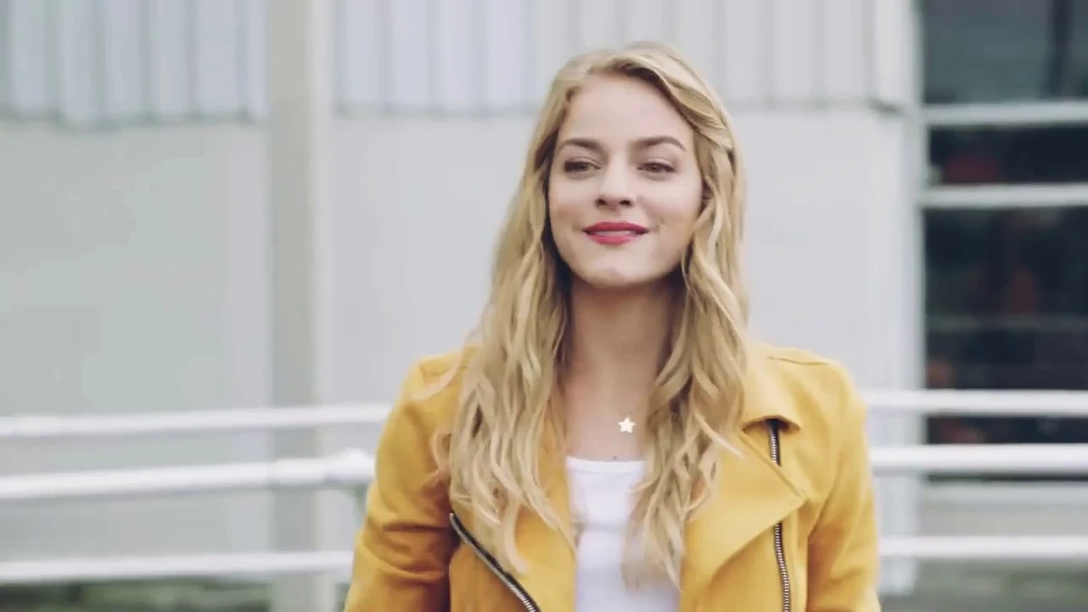 Zoey Reeves | Power Rangers | Fandom