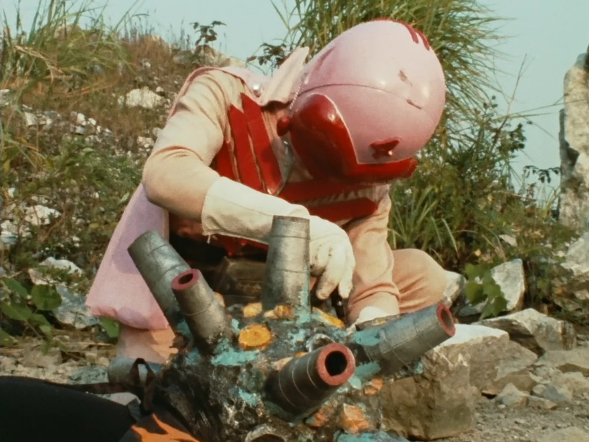 Ep. 30: Golden Columns of Fire! A Great Explosion of Consecutive Mines ...