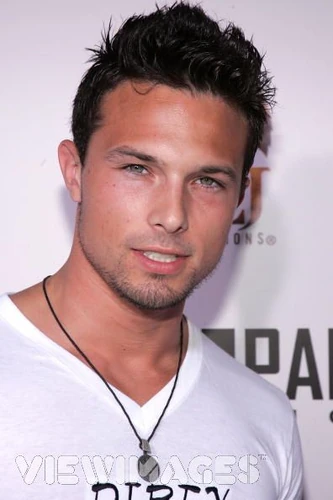 Ricardo Medina Jr. | RangerWiki | Fandom