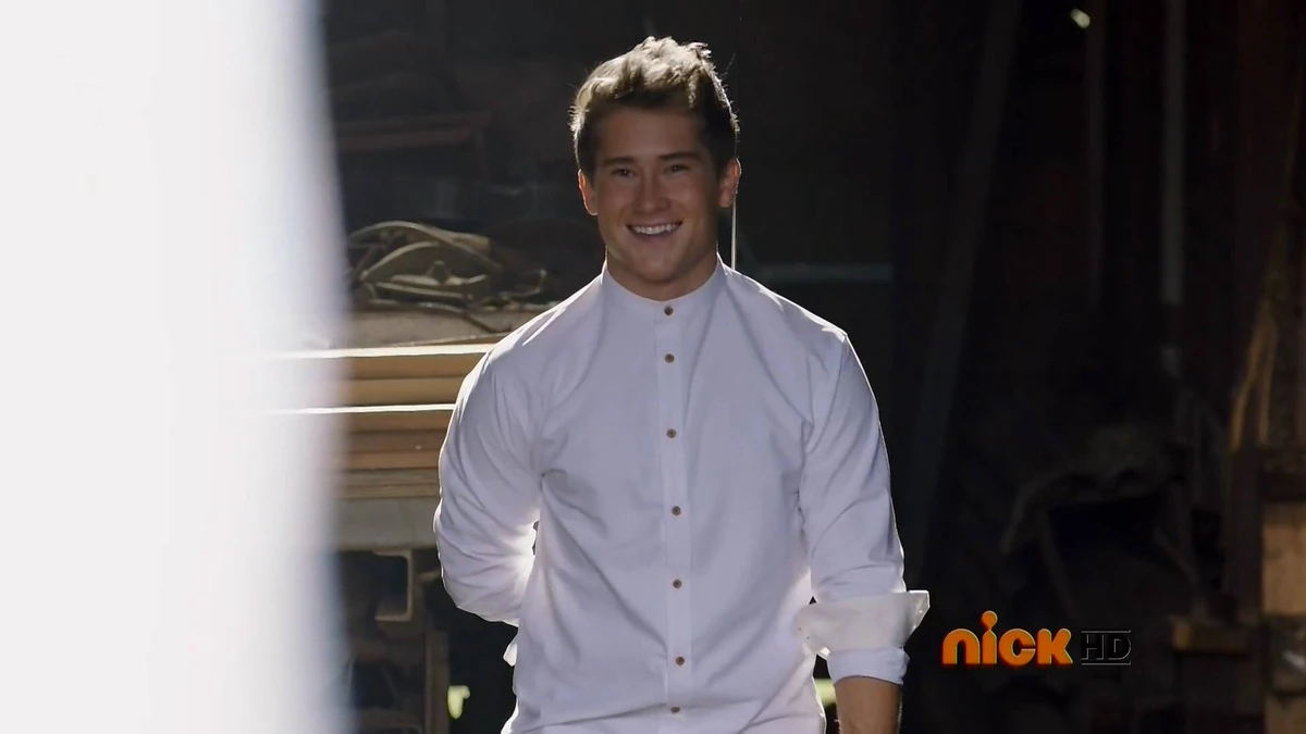 Riley Griffin (SS) | Power Rangers Fanon Wiki | Fandom